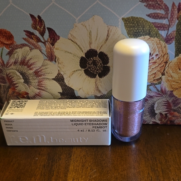 R.E.M. Beauty | Makeup | Rem Beauty Midnight Shadows Liquid Eyeshadow ...